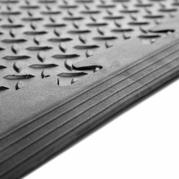 Interlocking Garage Flooring PVC Vinyl Floor Tiles Checker Plate ...